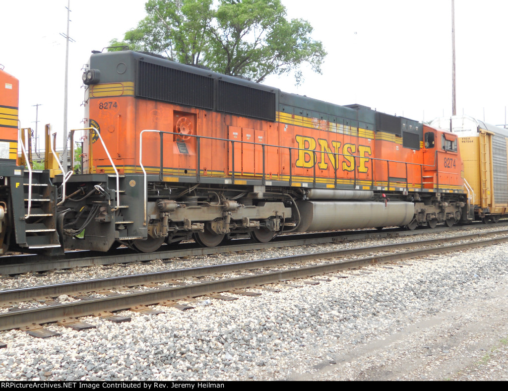 BNSF 8274 (2)